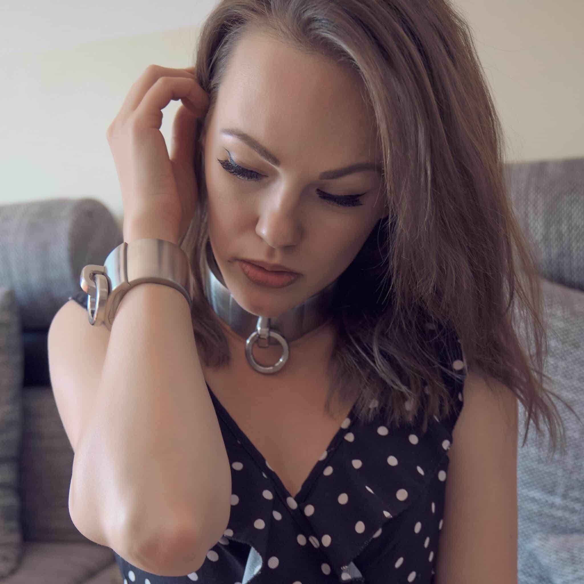 40mm Wrist Cuffs in Stainless Steel | Swedish Collar